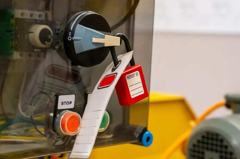 What Is a Lockout Device and How Does It Help Prevent Accidents ...